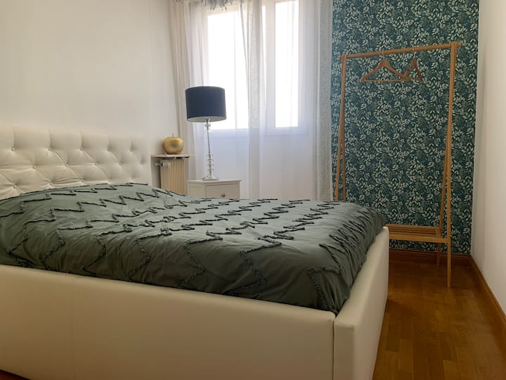 Chambre Calme Dans Tours - Tours