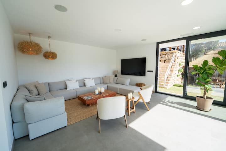 Newly Build Luxuary Villa! East Of Marbella - Sitio de Calahonda