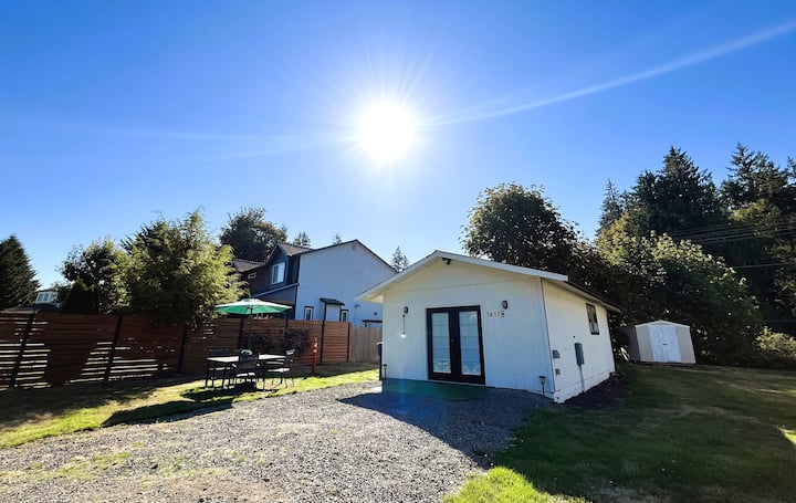 Modern Studio In Marysville – A Forest Haven - Marysville, WA