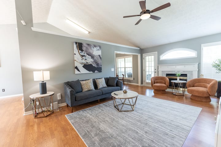 Spacious 4b3b Home | Fenced Yard & Garage E#41832 - Duluth, GA