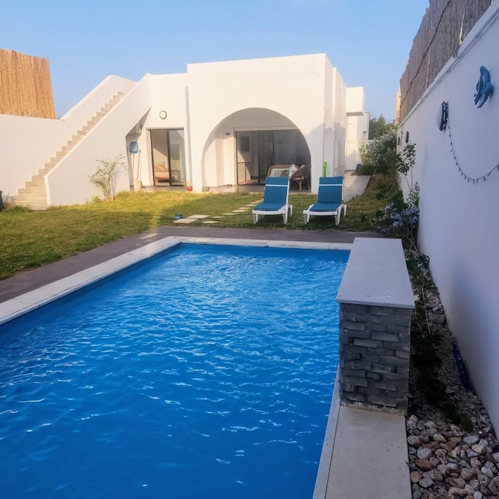 Charmante Villa S+3 Hammamet Nord. Piscine Jardin - 哈馬馬特