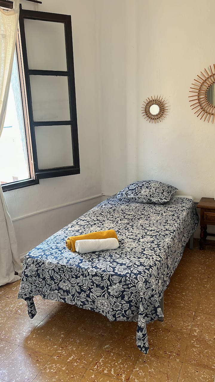 Habitación 1 Pers , Vista Mar, Baño Compartido # 0 - Costa Blanca