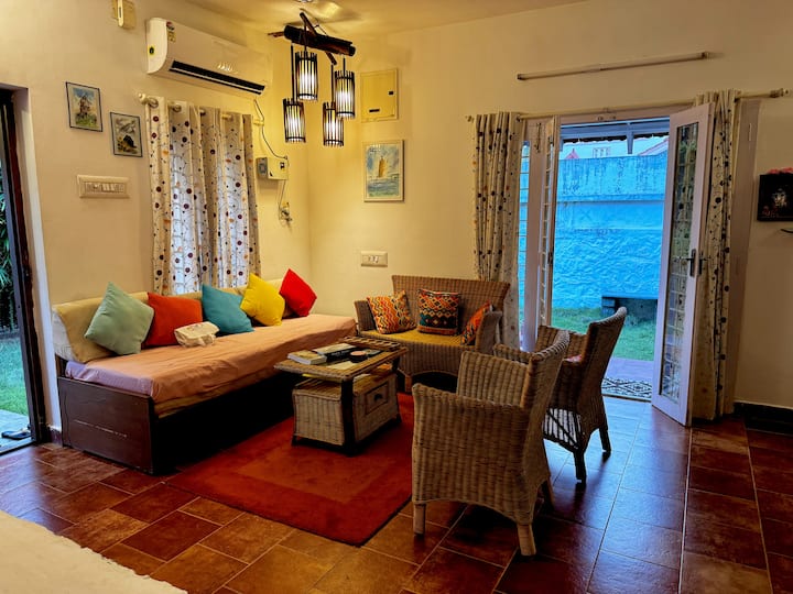 Cozy Beachside Studio Cottage - Chennai