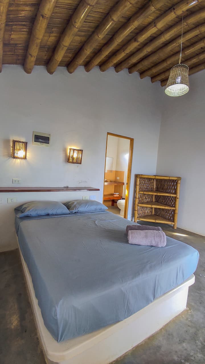 Beachfront Rooms & Bungalows - Máncora