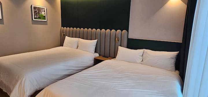 Qq 1107#침대퀸2개#해운대역3분#패밀리숙소#4인전용#정수기#,무료짐보관 가능 - Busan