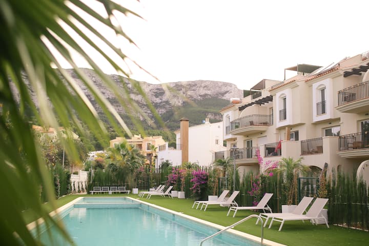 Modern Flat With Montgo View - Dénia