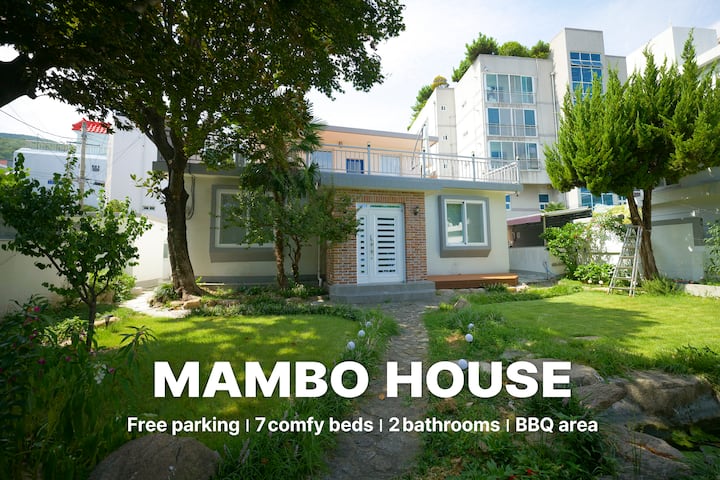 [맘보하우스] 부산 170평 2층 독채/무료 바베큐장&주차장(4대)/부산진역 10분 - Busan