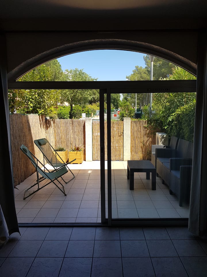 Studio Avec Terrasse - La Londe-les-Maures