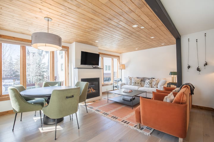Summer Luxury | Riverfront 3br Near Skiing, Trails - Telluride, CO