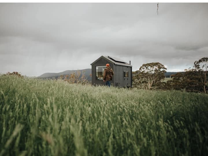 Remote Off-grid Cabin Hidden In Nature - Hot Tub - Oberon