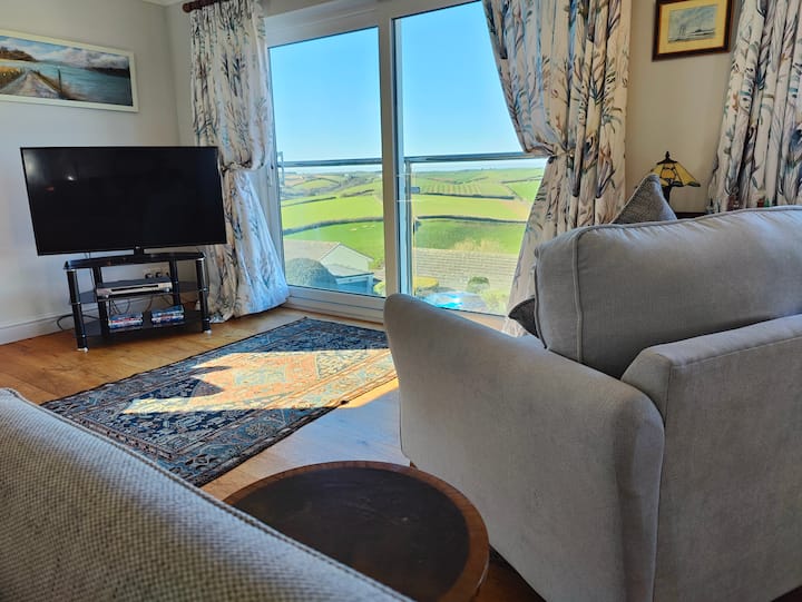 Family Escape | Garden, Parking, Pet Friendly - Salcombe