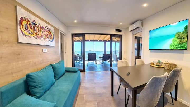 Sea View Orange By Vellaris, Luxury Mobile Home - Mali Lošinj