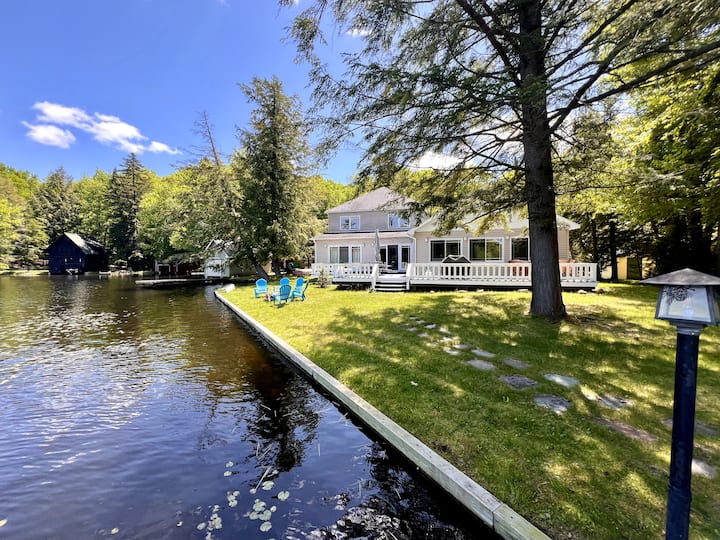 Charming Retreat | Dock, Firepit, Walk To Town - Old Forge, NY