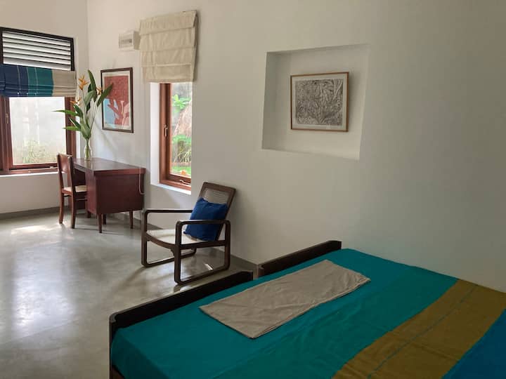 Cozy Retreat With Garden And Rooftop - Colombo
