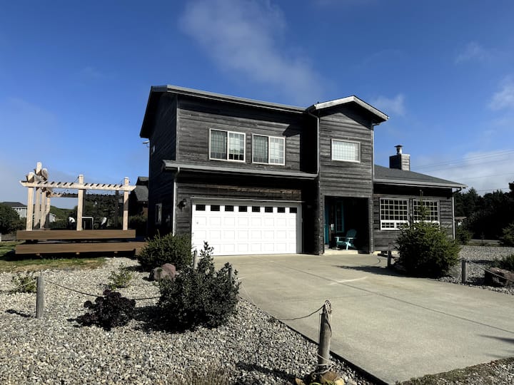Bandon Beach And Golf Retreat, Plus Pet Friendly. - Bandon, OR