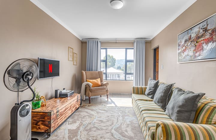 #.3 Airville Ember, 9 Min Drive To Cresta Mall - Johannesburg