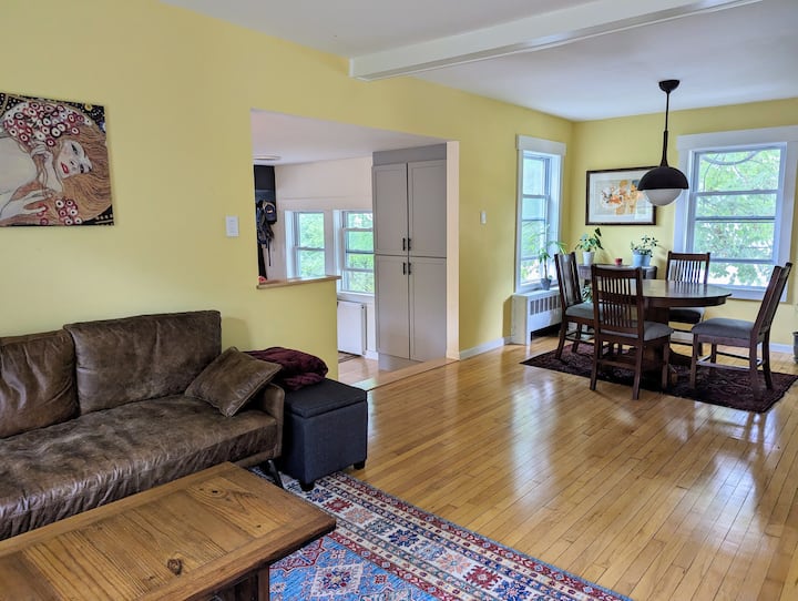 Peace And Quiet In Northampton - 2nd Floor - Black Birch Vineyard, North Hatfield