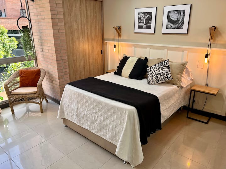 Green View, Loft In El Poblado.just For A Month - Medellín