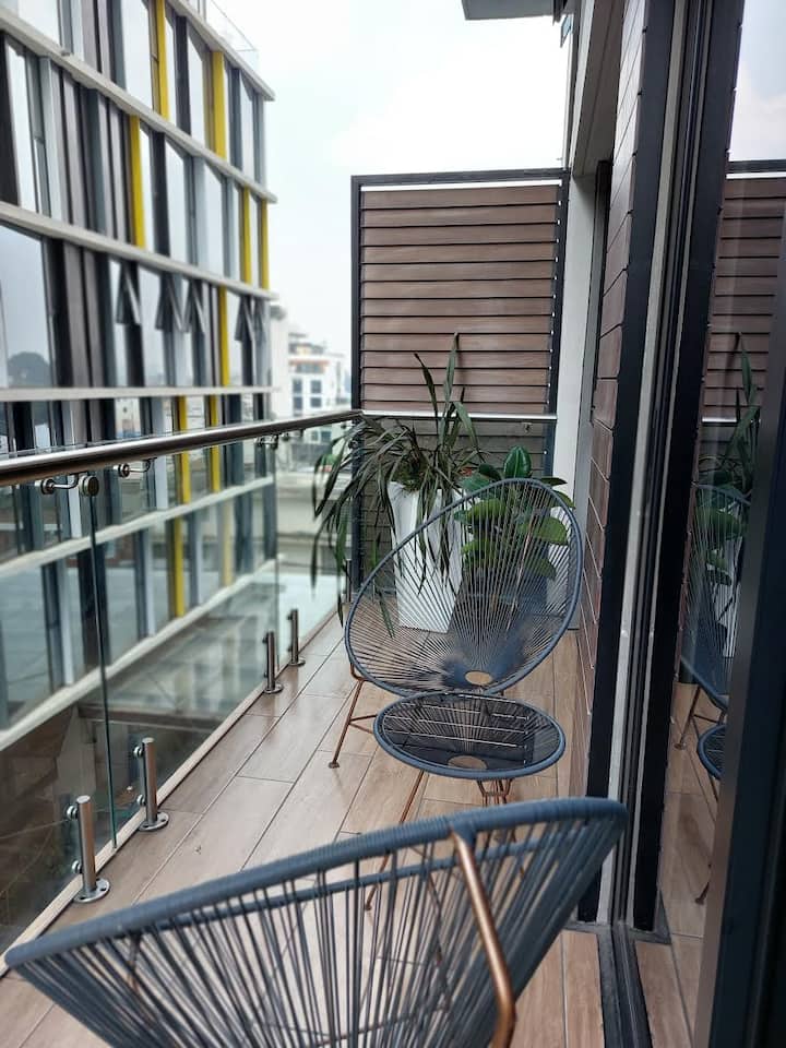 Apt. Moderno Zona Financiera Z.4 - Guatemala