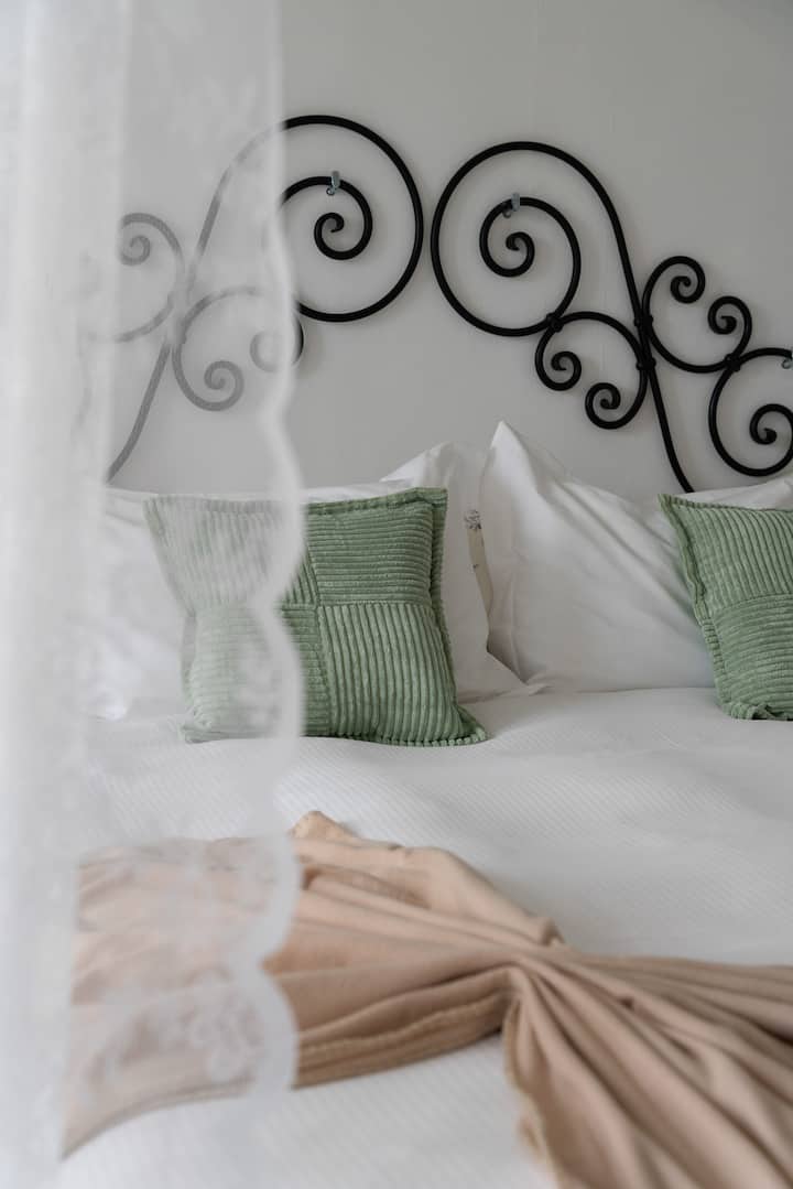 Freisa Apartment, Hills View And Pool - Gabiano