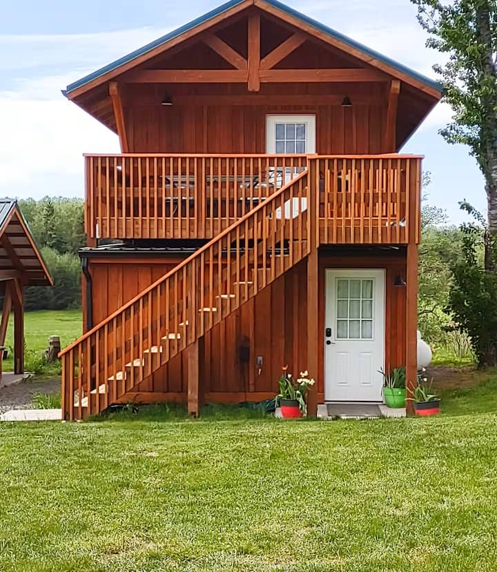 Family Farm Cabin And Trailer W/pergola Kitchen - Riffe Lake, Mossyrock