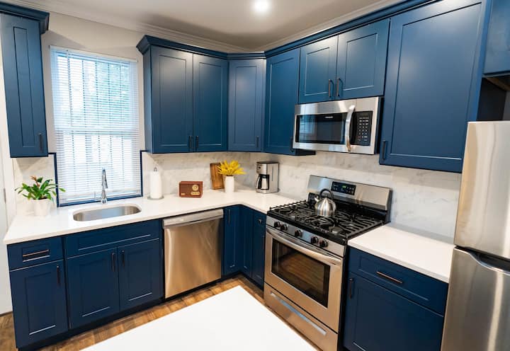 3 Room Spacious Home Outdoor Space, Mins From Ewr - New York