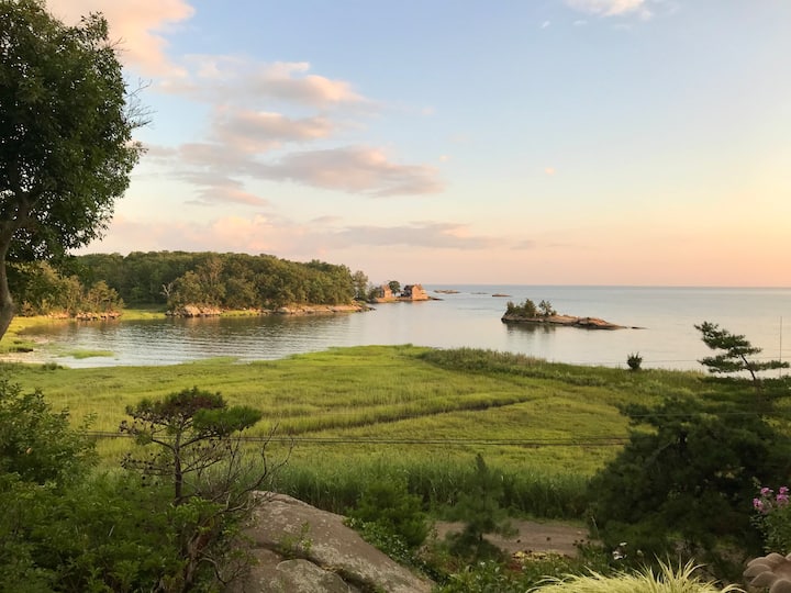 Private Beach And Hot Tub | Enjoy The Summer! - Connecticut