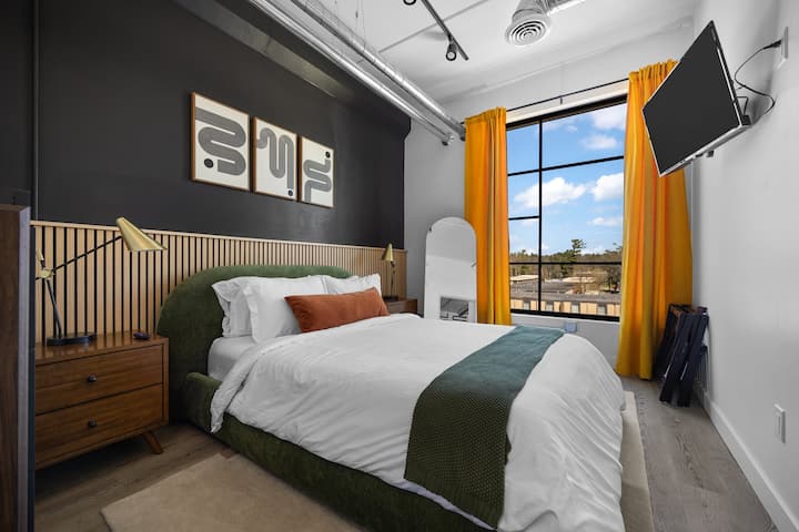 Rooftop Hot Tubs Near Scenic Trails & Wineries! - Traverse City