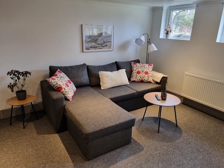 Nybyggd Källarlägenhet I Villa Nära Göteborg - Mölndal