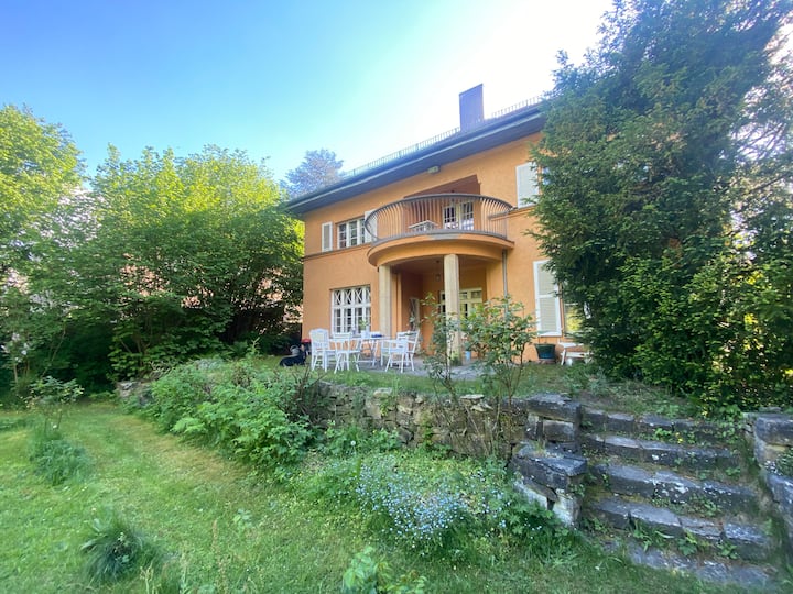 Historische Villa Mit Garten_1.og Mit Balkon - Berlin
