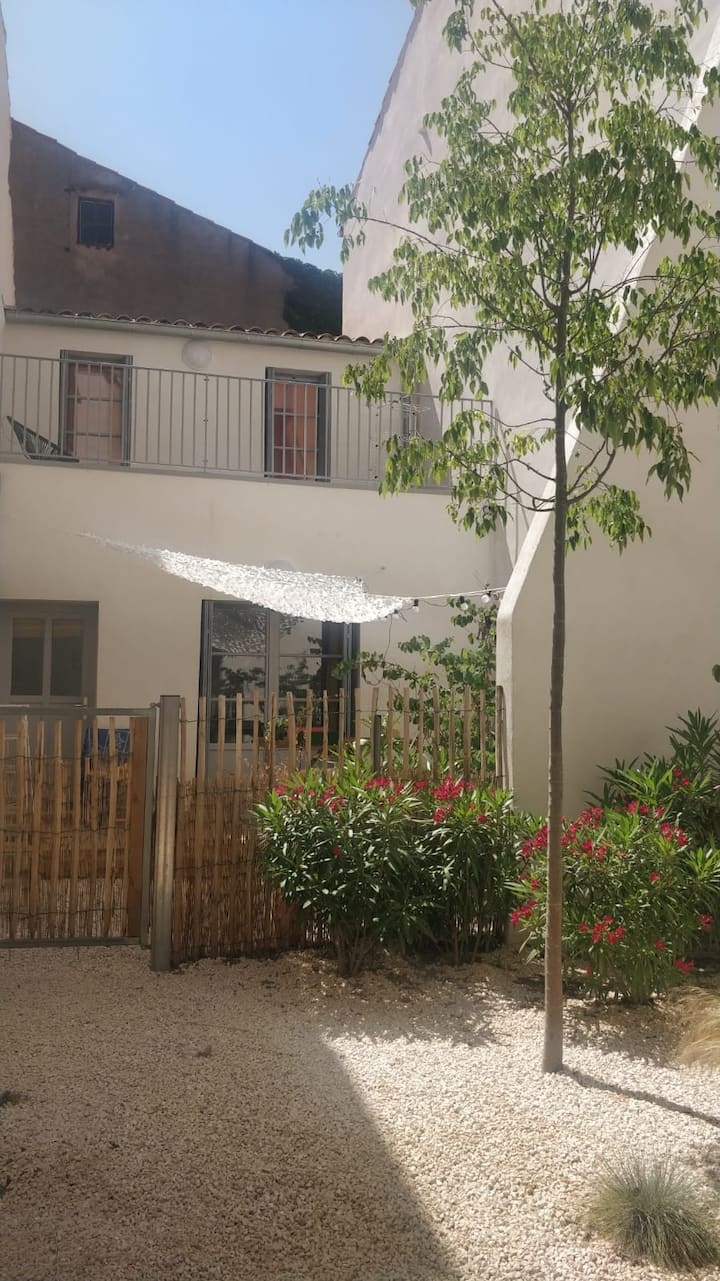 Jolie Maison De Ville à Sète - Sète