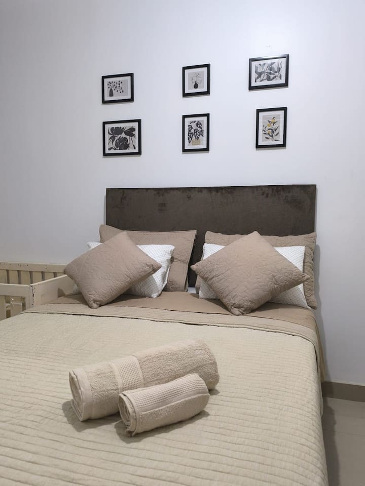 Departamento Amoblado - B - Chiclayo