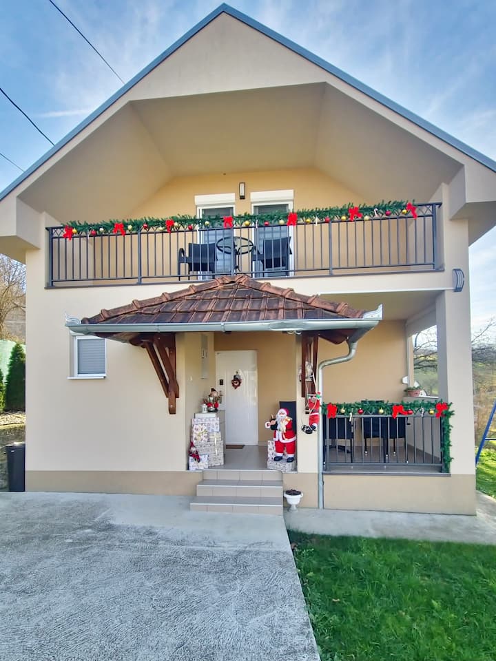 Vila Jovana - Self Check In - Čačak