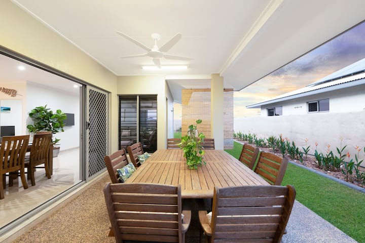 Zenhouse Stylish: Lawn ~ Workspace ~ Outdoordining - Darwin