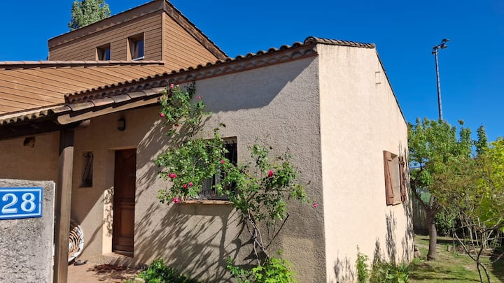 Maison Entière De Village Près De La Mer - Balaruc-le-Vieux