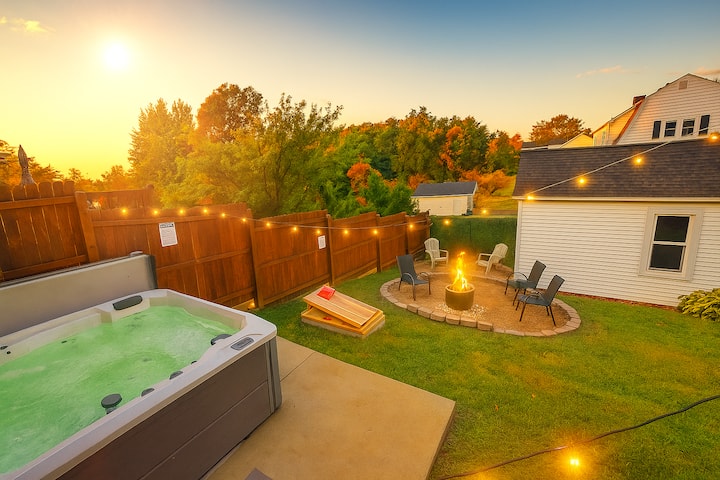 Bourbon & Beyond Sep Specials+ Fire Pit+ Hot Tub! - Kentucky