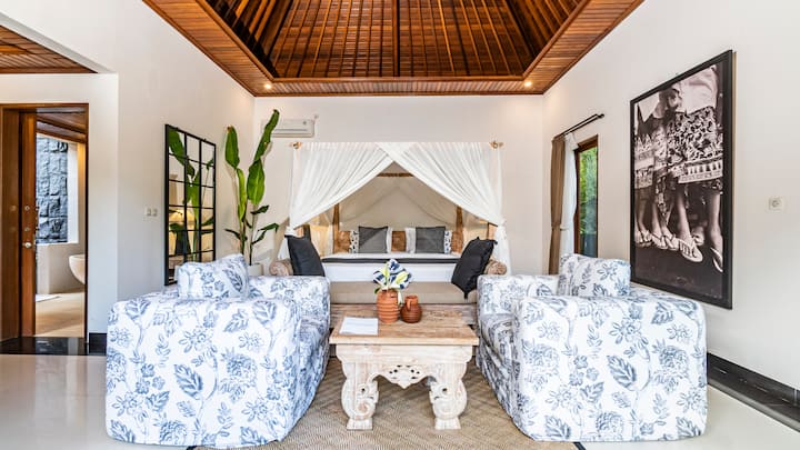 Private Villa Walking Distance To Gym & Cafes - Ubud