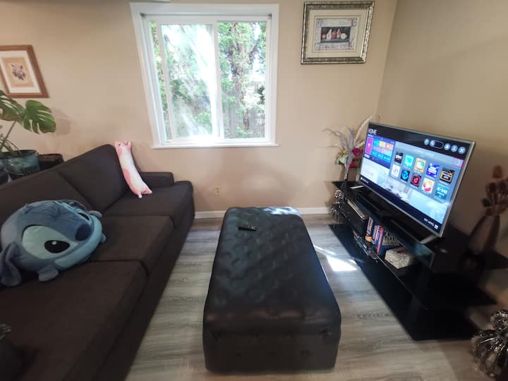 Home In Coquitlam - Cypress Mountain