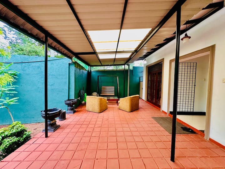 Feel Like Home - Colombo