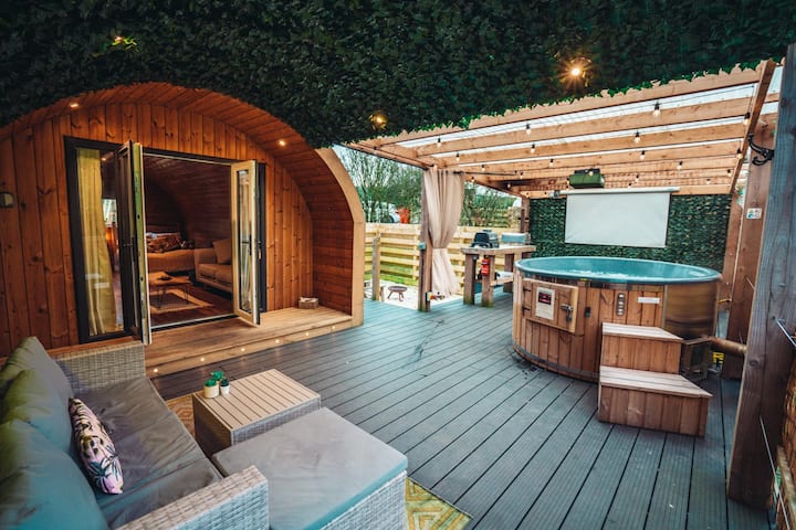 1br Luxury Pod • Hot Tub Soaks & Cinema Nights - Stranraer
