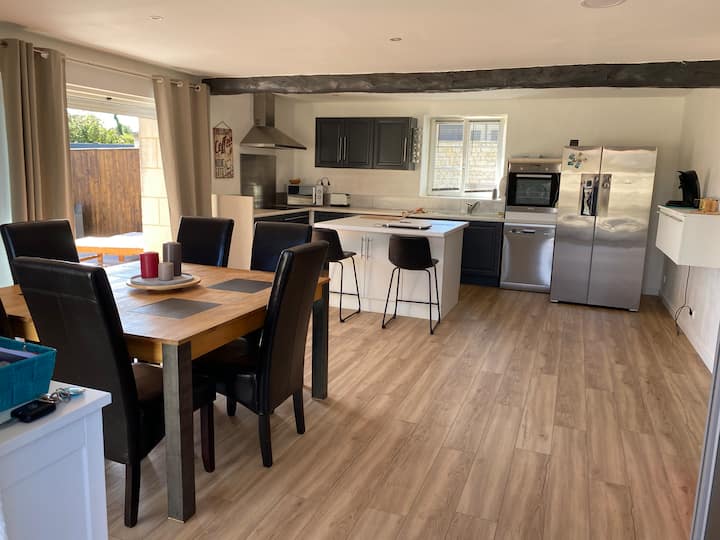 Maison Charentaise Avec Piscine - Charente-Maritime