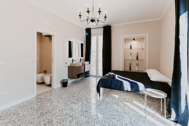 Palazzo Manzoni 900 Apartment Iii - Bari