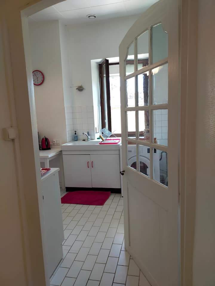 Appart. Lili : Central, Paisible Et
Parking - Salins-les-Bains