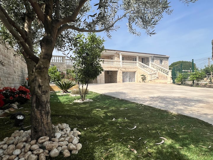 Grande Maison 23 Pers Sauna Spa Piscine Pétanque - Département Aude