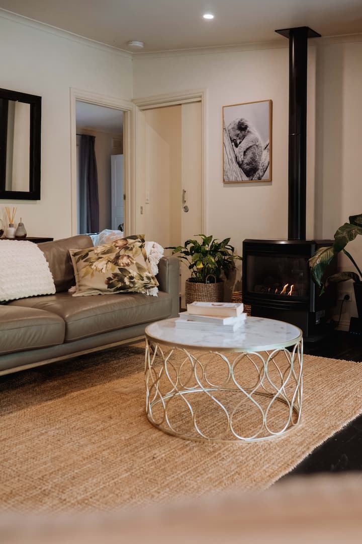 Lush, Private Garden Escape -Relax At The Perch - Healesville