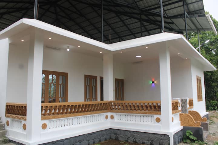 Kithus Guest House - Kuttikkanam