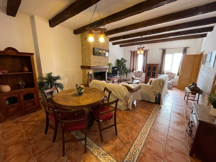 Charming Country House Private Parking - Güejar Sierra