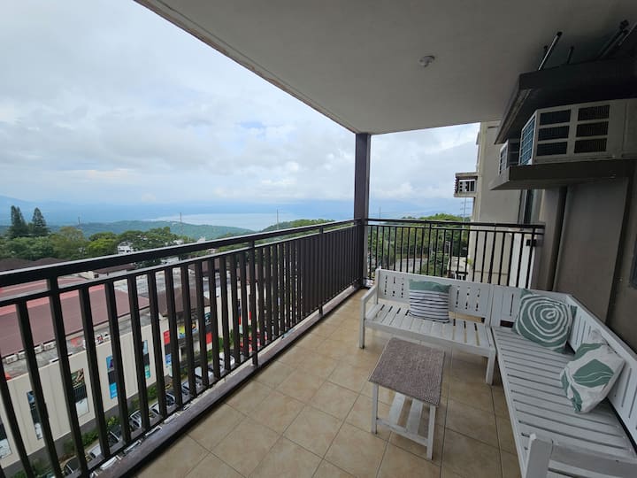 Premium 2br W/taal View& Parking - Tagaytay