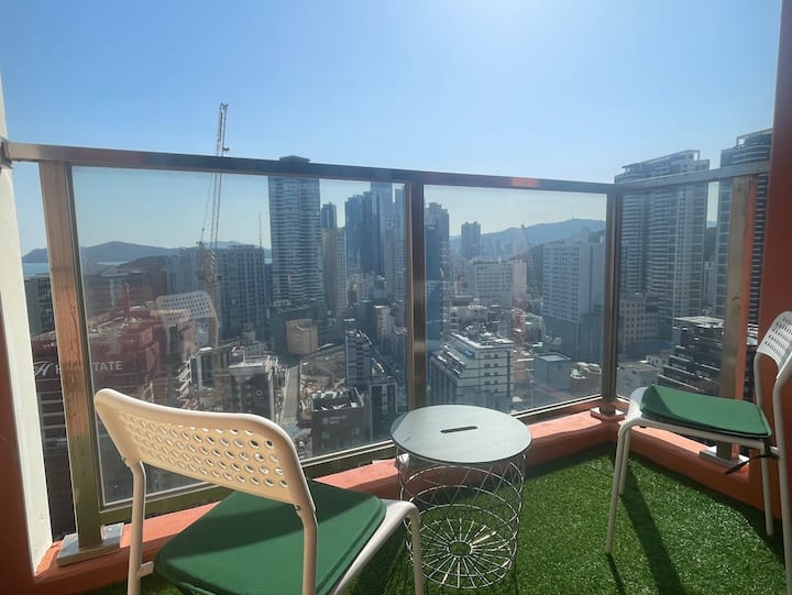 S4 2204#오션뷰#해운대역2분#해변2분#블루레인파크#무료짐보관가능#ott - Busan