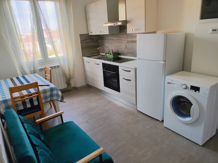 Bilocale 500 Mt. Mare Pesaro Cir 041044-loc-00657 - Pesaro